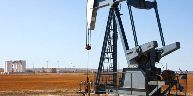 ¿Cómo se extrae los hidrocarburos? — Grupo Casa Lima