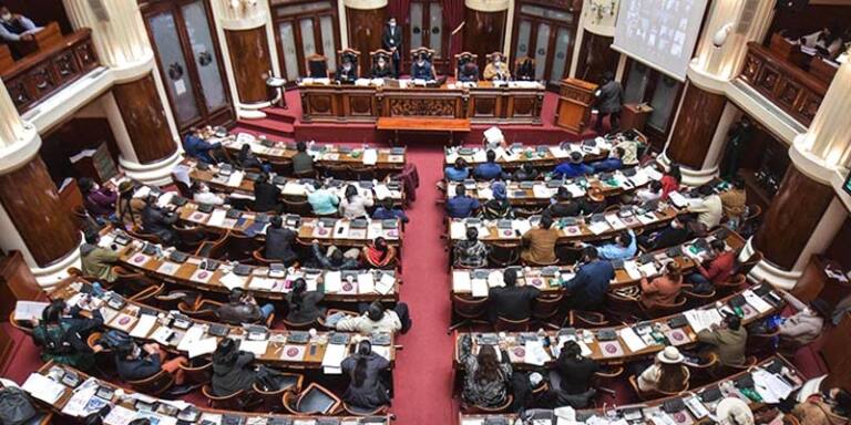 Poder Legislativo ¿Quiénes lo conforman? — Grupo Casa Lima